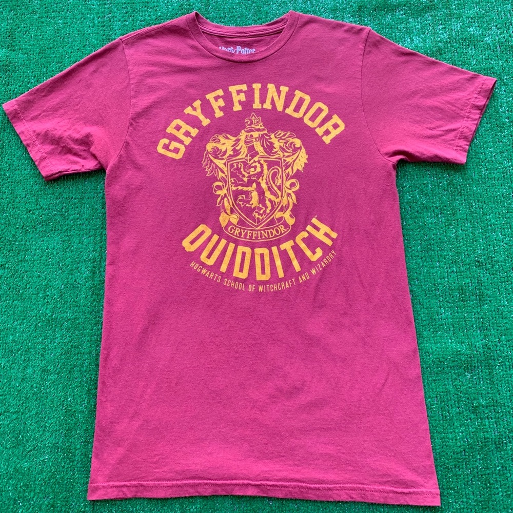 Harry Potter Gryffindor Quidditch Hogwarts Shirt - Gem